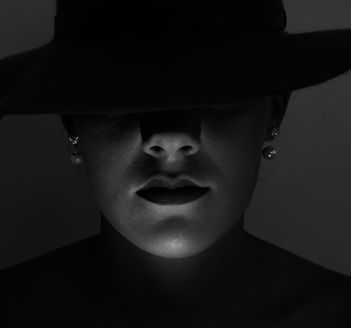 ANONYM Foto & Bild | youth, portrait, frau Bilder auf fotocommunity