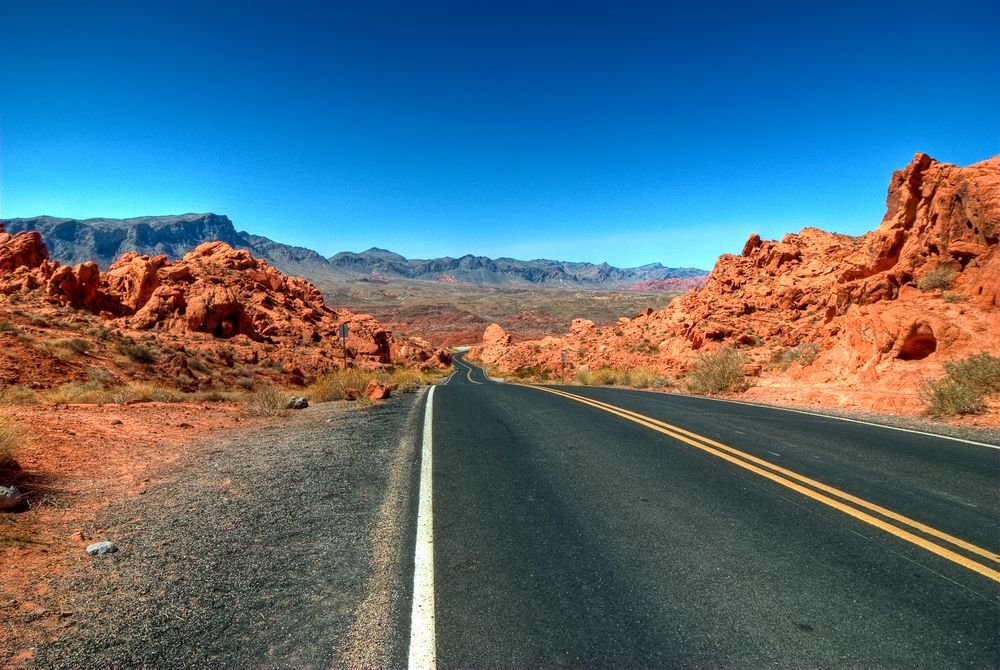 °(another) Road to nowhere° Foto & Bild | north america, united states ...