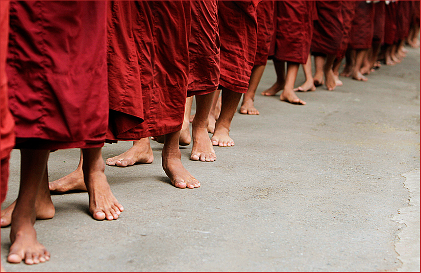 Anstehen fuer Reis Foto & Bild | asia, myanmar, southeast asia Bilder ...