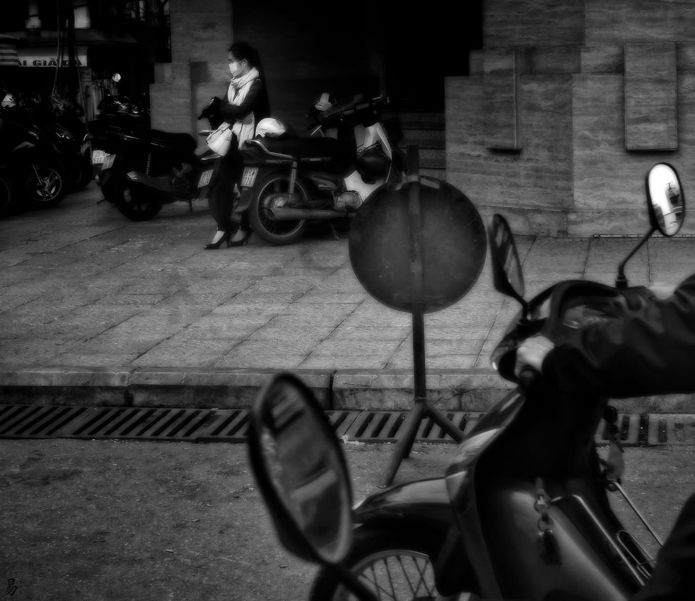 approach Foto & Bild | streetfotografie mit menschen, fotokunst, monochrome fine art Bilder auf ...