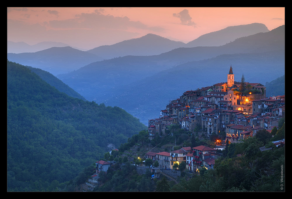 Apricale Foto & Bild | architektur, stadtlandschaft, italien Bilder auf ...