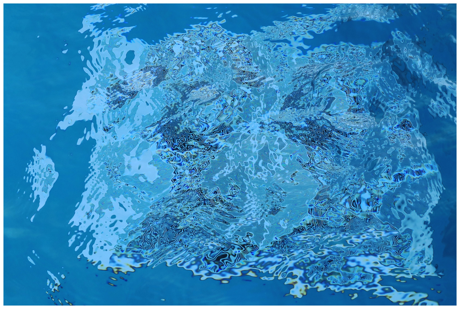 Aqua abstrakt Foto & Bild | wasser, blau, pool Bilder auf fotocommunity