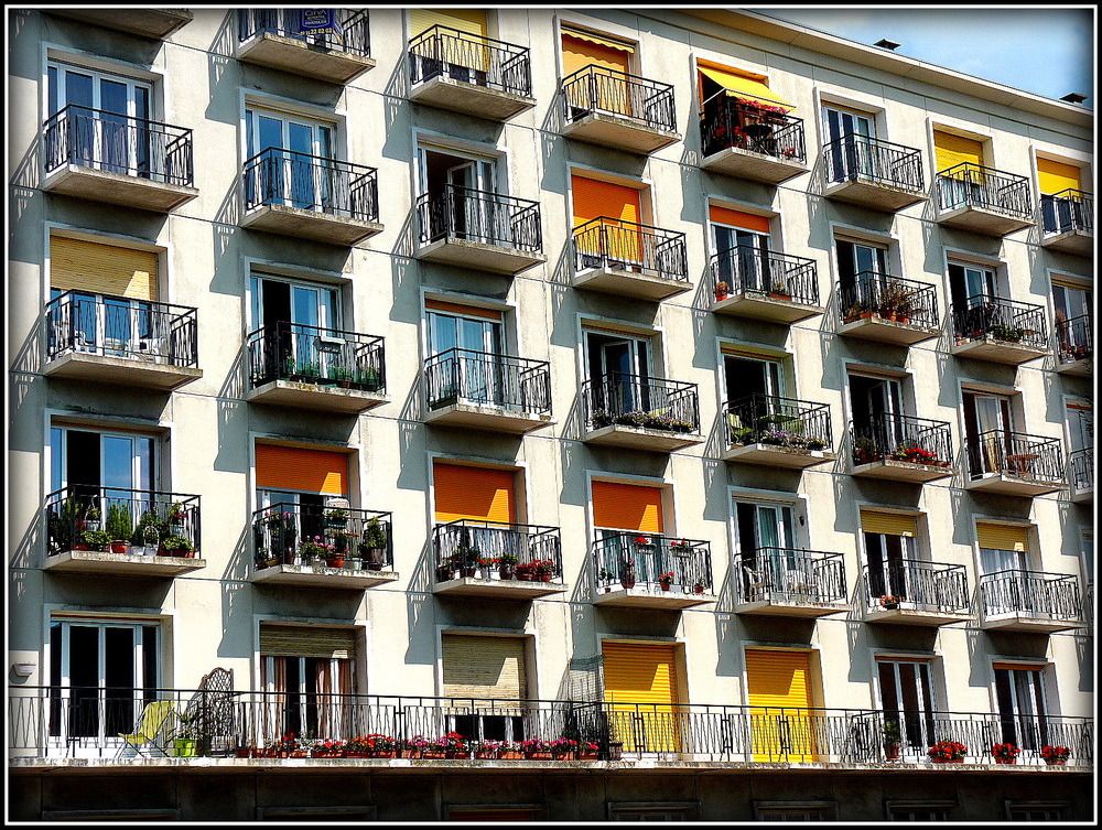 ARCHITECTURE PERRET photo et image | architecture, paysages urbains ...