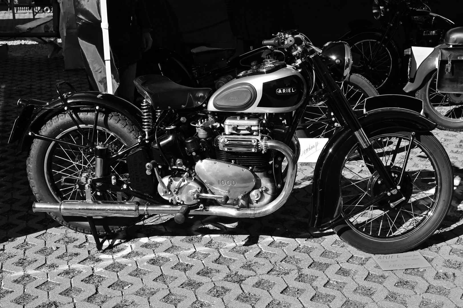 Ariel Square Four - Bj. 1948 Foto & Bild | spezial, sw, motorrad Bilder ...