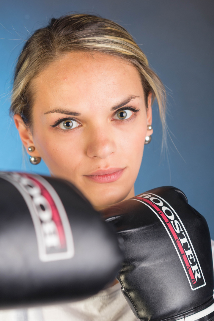 Arina II Foto & Bild | portrait, portrait frauen, studio Bilder auf ...