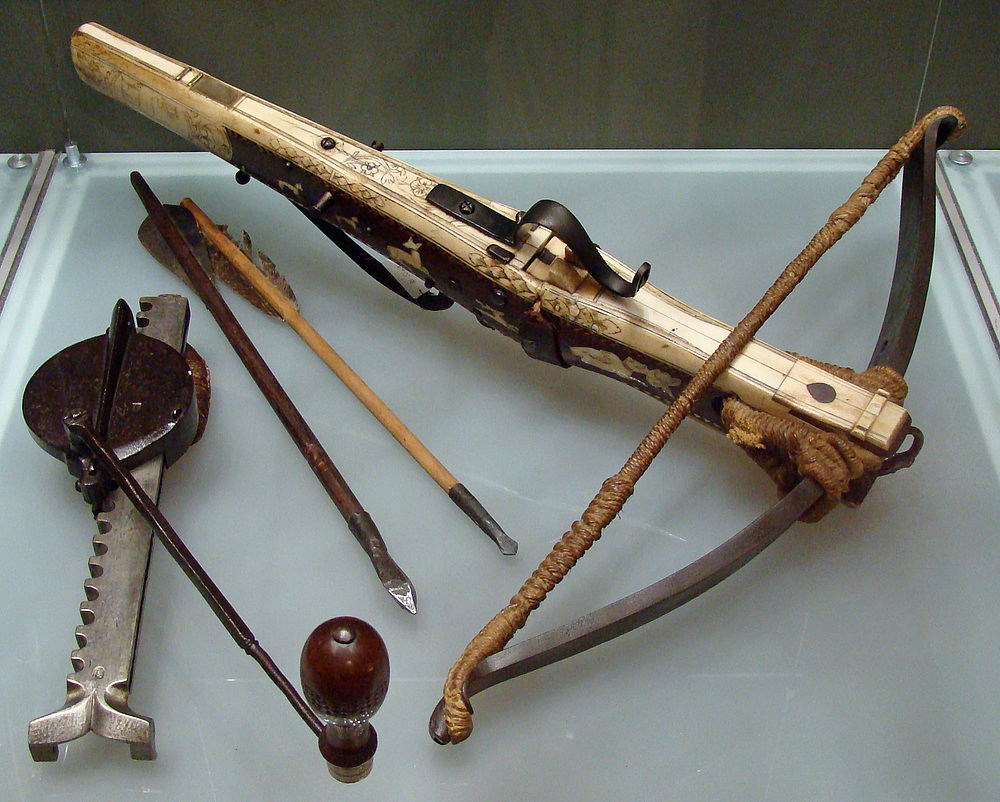 Armbrust Foto & Bild | kunstfotografie & kultur, museales, motive ...