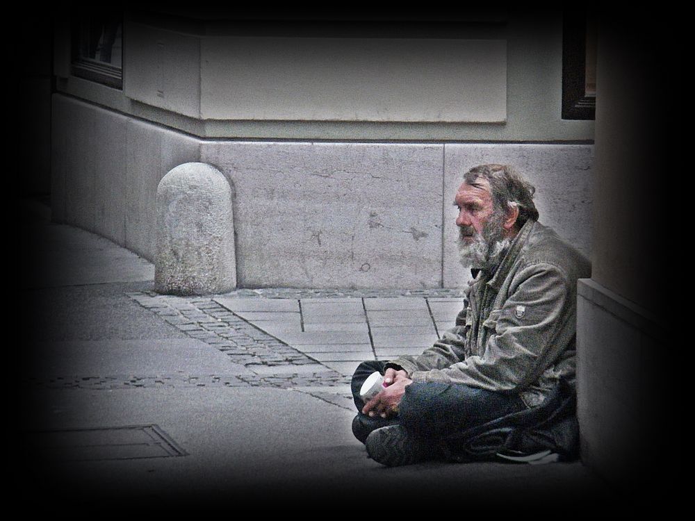 armer Mann Foto & Bild | erwachsene menschen, menschen im alter ...