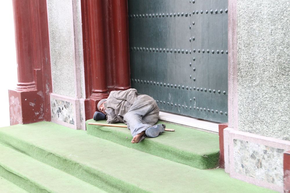 Armut Foto & Bild | streetfotografie, armut, hunger Bilder auf ...