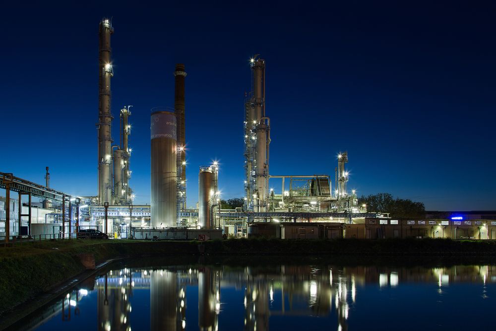 Arsol Aromatics Foto & Bild | blau, hafen, available light Bilder auf ...