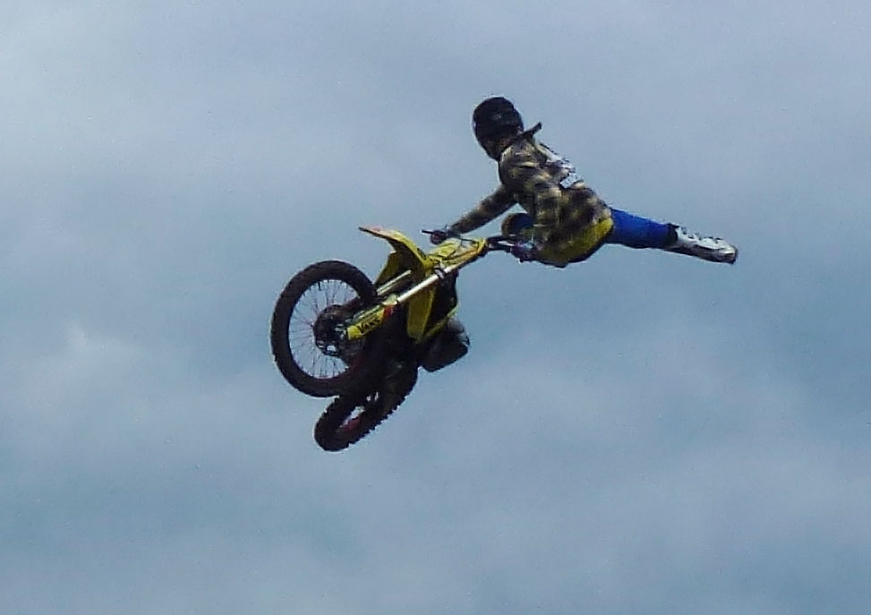 Artistik in der Luft Foto & Bild | sport, erwachsene menschen ...