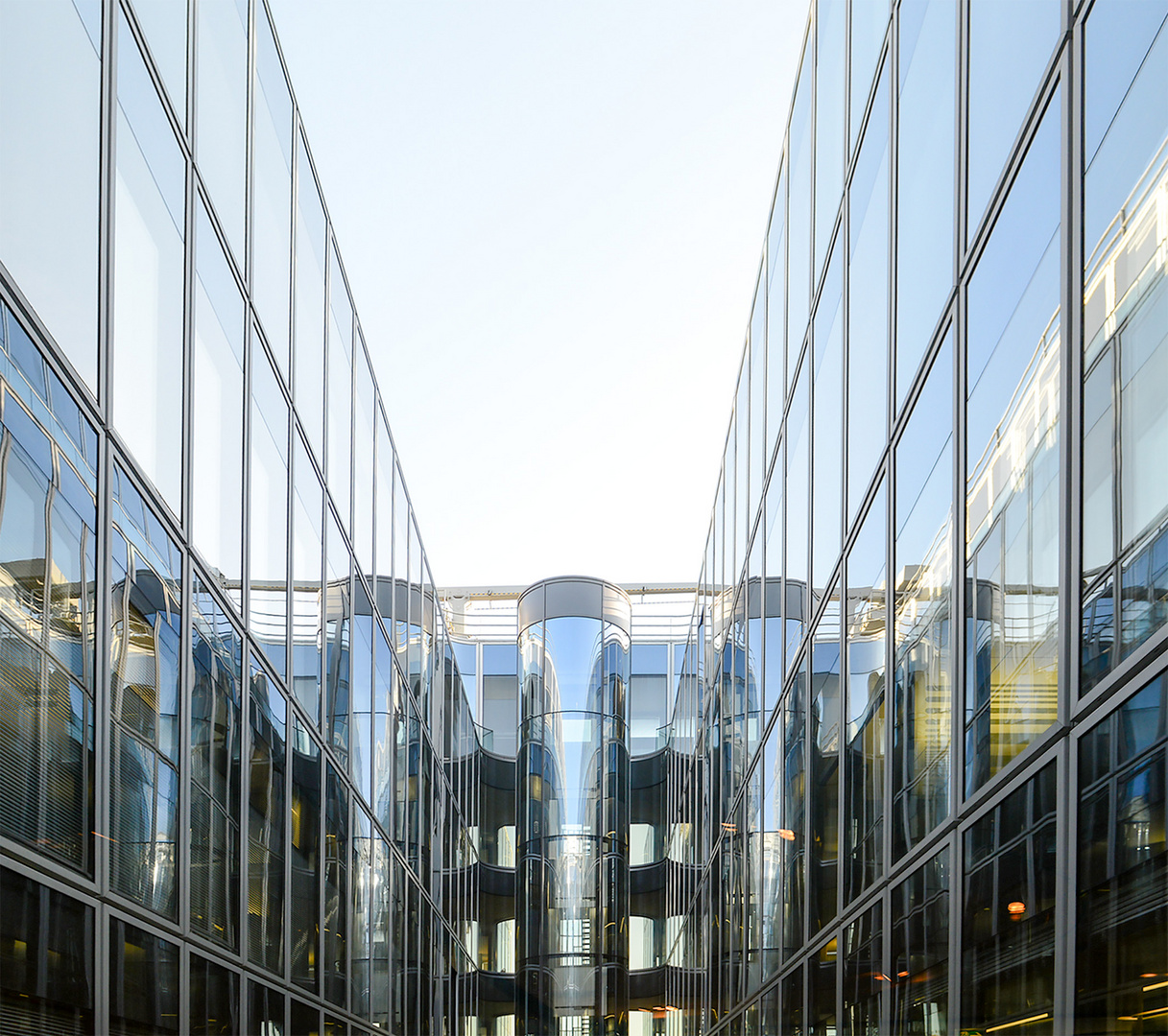 ASYMMETRISCH Foto & Bild | projekte, 2 - dienstag ist spiegeltag ...