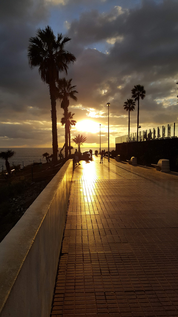 Atardecer. Imagen & Foto | cielo y universo, naturaleza, atardeceres ...