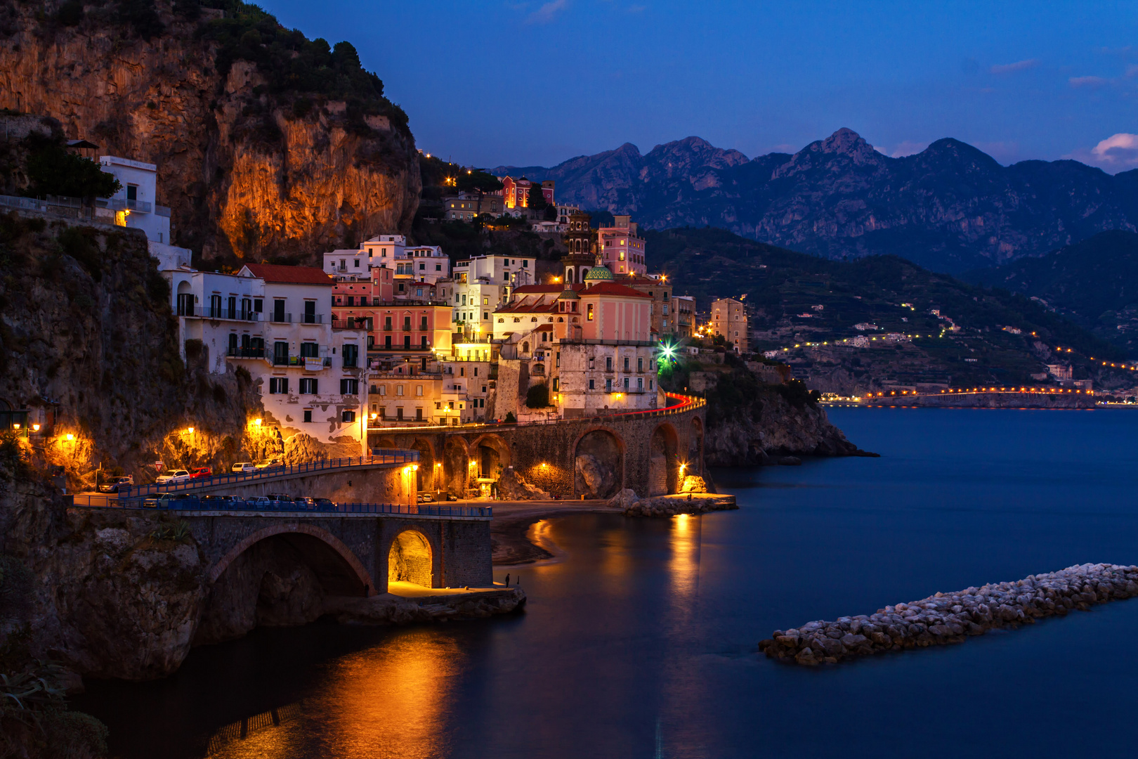Atrani am Abend Foto & Bild | europe, italy, vatican city, s marino ...