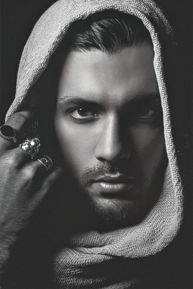 Auch Männer sind Models Foto & Bild | studio, portrait, männer Bilder ...