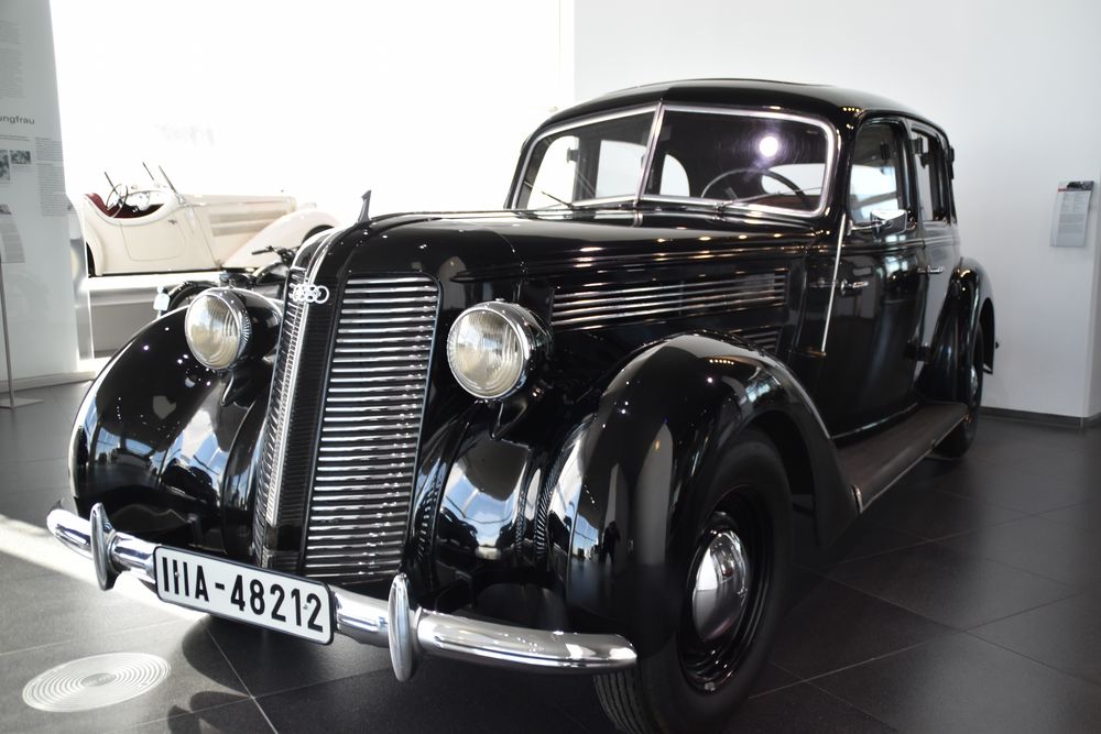 Audi 920 Limousine Foto & Bild | fotos, world, spezial Bilder auf ...