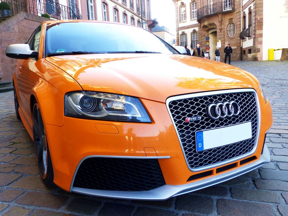 Audi RS3 - Orange Foto & Bild | orange, scheibe, auto Bilder auf ...