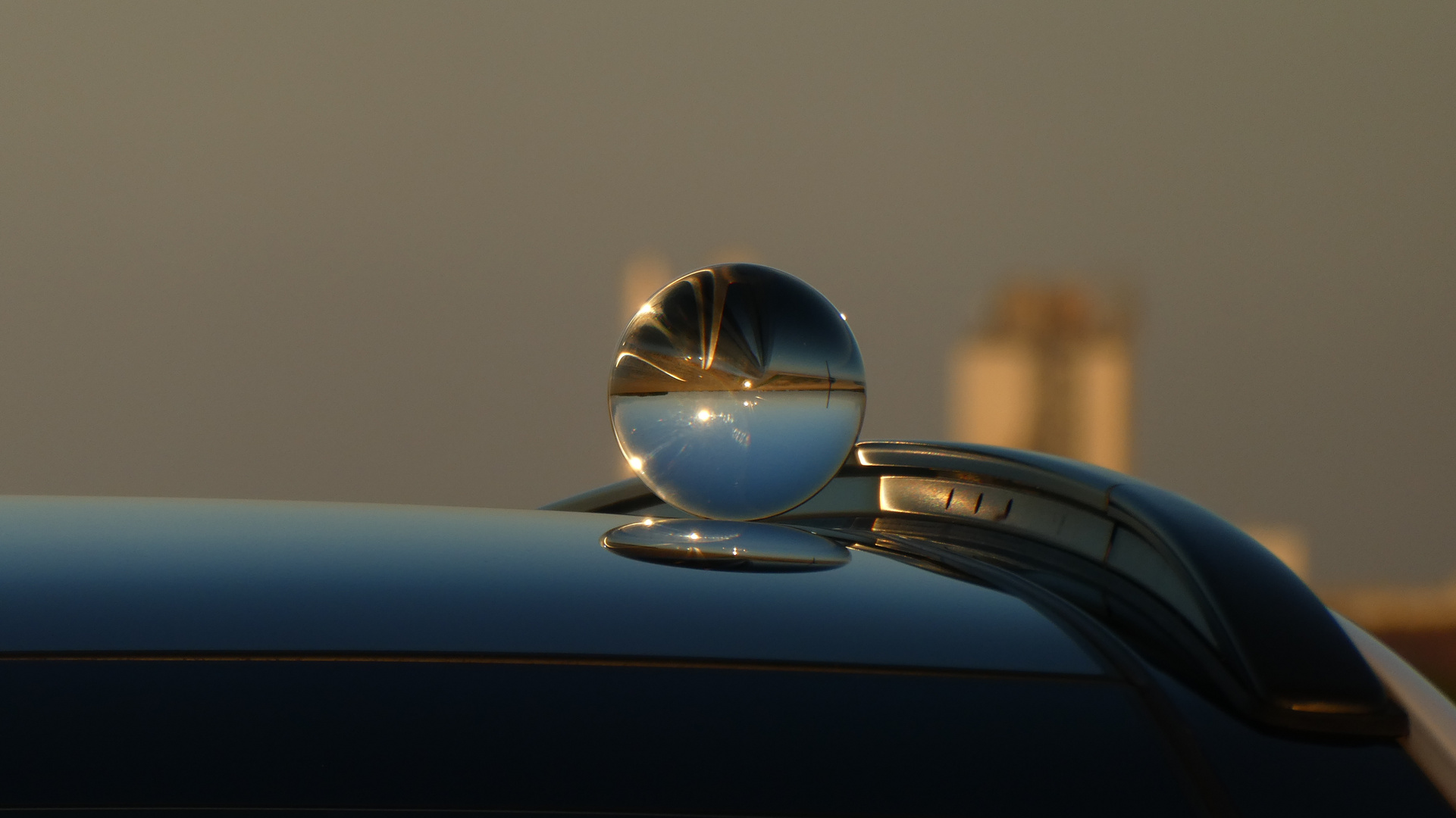 Auf dem Auto Foto & Bild | spezial, sonnenuntergang, sonne Bilder auf ...