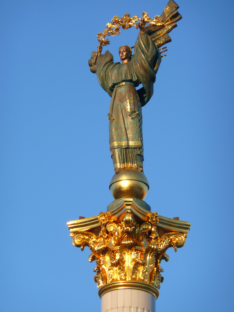 Auf dem Majdan Foto & Bild | europe, eastern europe, kunstfotografie ...