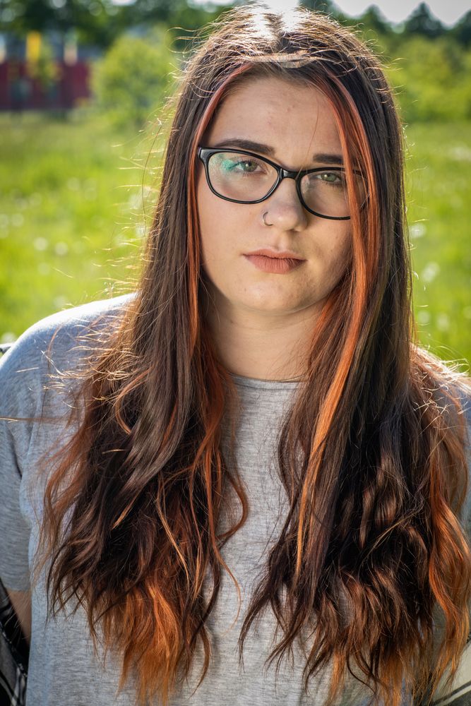 auf der Wiese Foto & Bild | outdoor, portrait, menschen Bilder auf fotocommunity