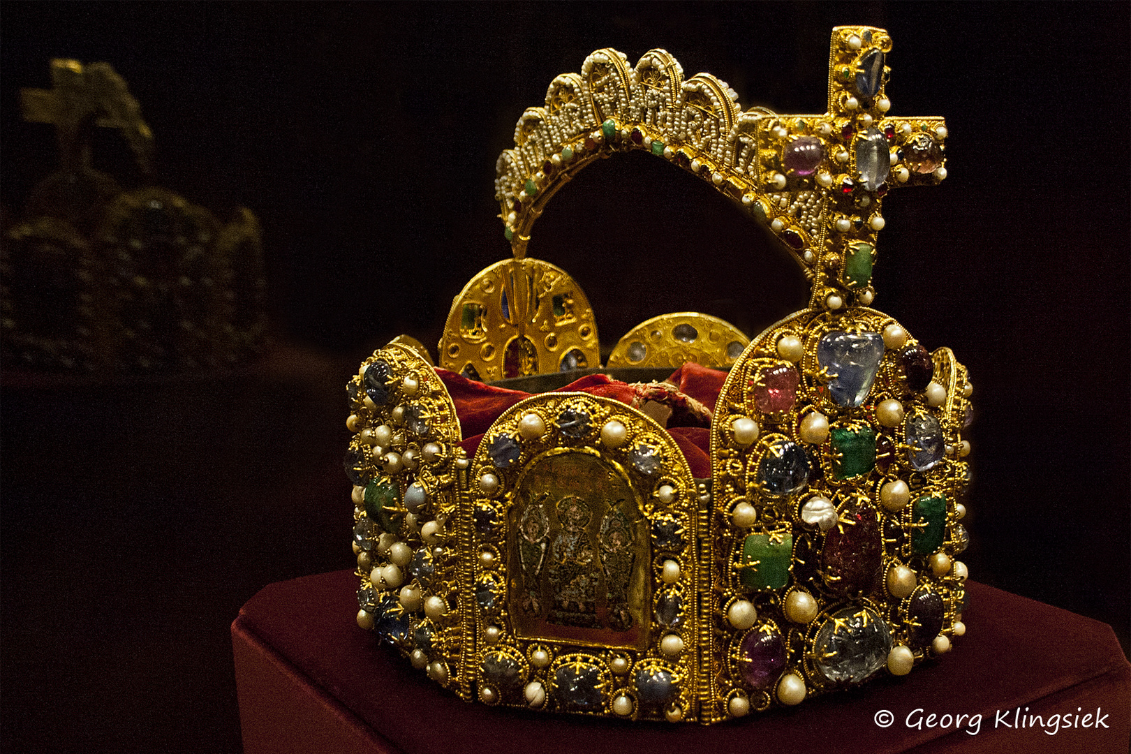 Auf Entdeckungsreise in Wien: ... und ich habe eine Krone (fotografiert ...