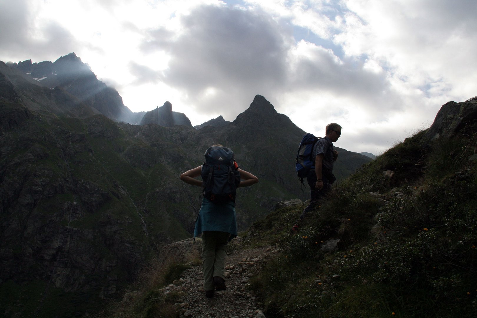 Aufbruch Foto & Bild | landschaft, berge, hütten u. wege Bilder auf ...