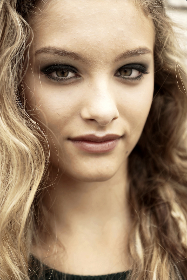 Augen-Blicke Foto & Bild | portrait, portrait frauen, jugendliche ...