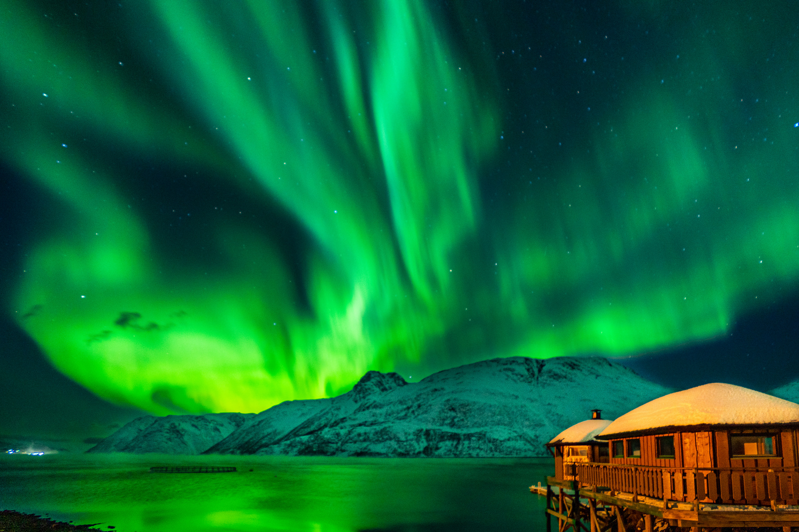 Aurora Borealis in Burfjord / Norwegen Foto & Bild | world, winter ...