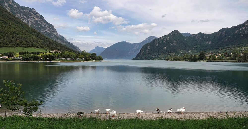 Ausblick auf den Idrosee Foto & Bild | europe, italy, vatican city, s ...