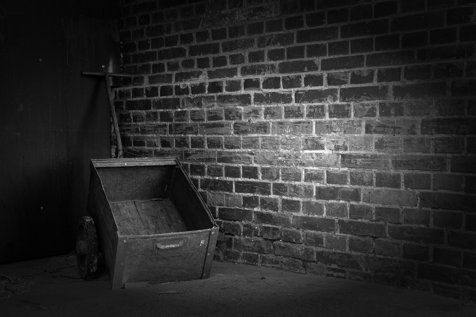 Ausgedient und abgeschoben Foto & Bild | stillleben, fotokunst ...