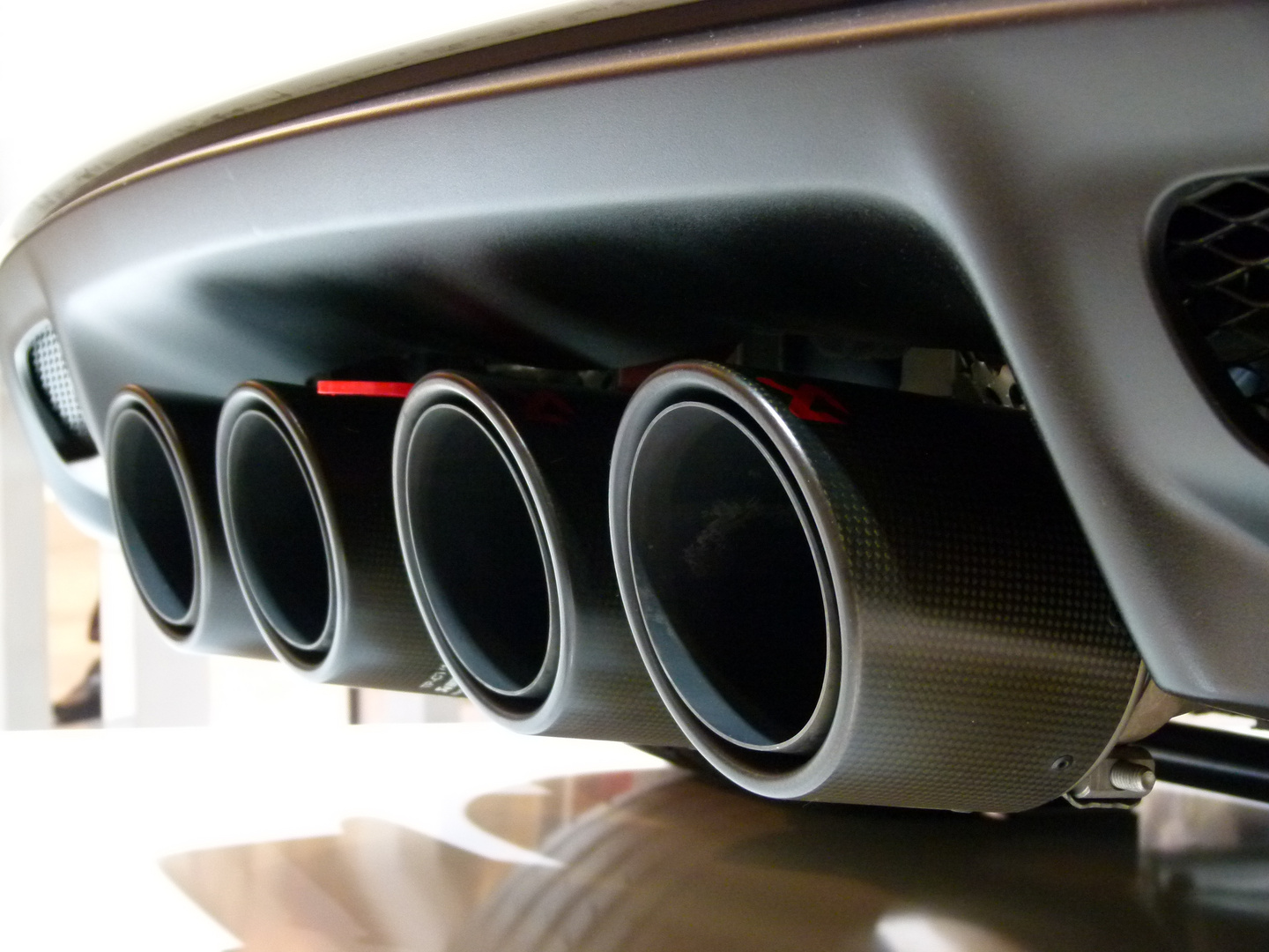 Auto Auspuff Automotor Show Essen Foto & Bild | autos & zweiräder ...