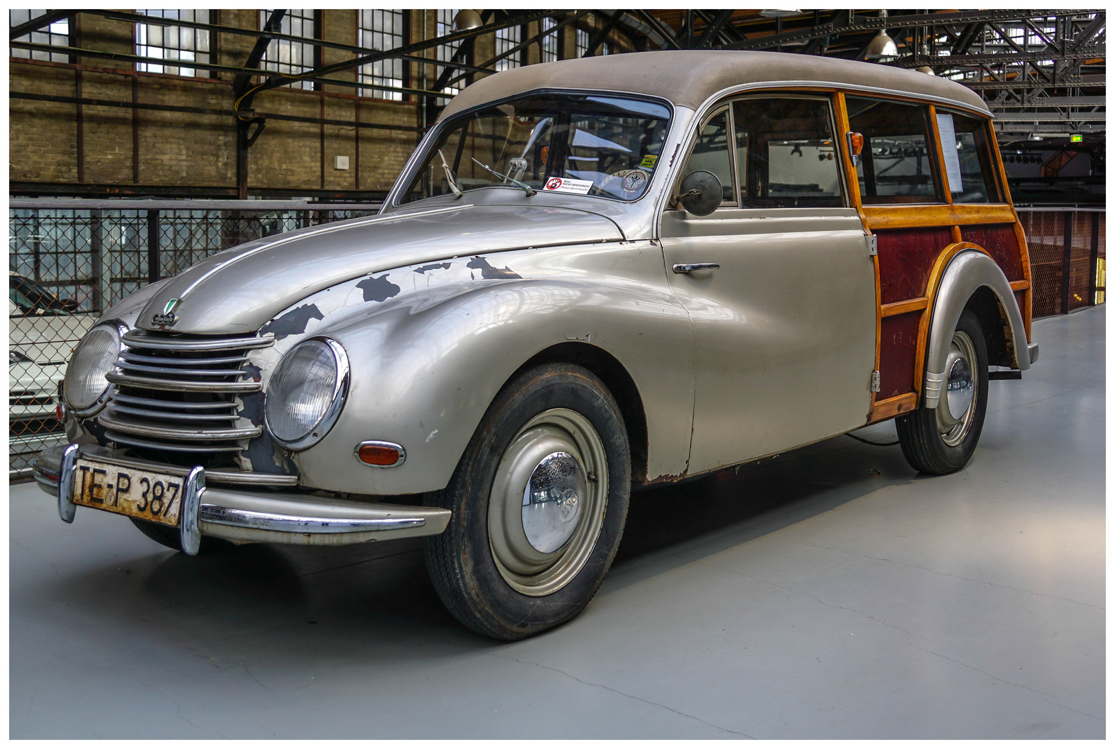 Auto Union DKW Universal F 89 Foto & Bild | strasse, dkw, holz Bilder ...