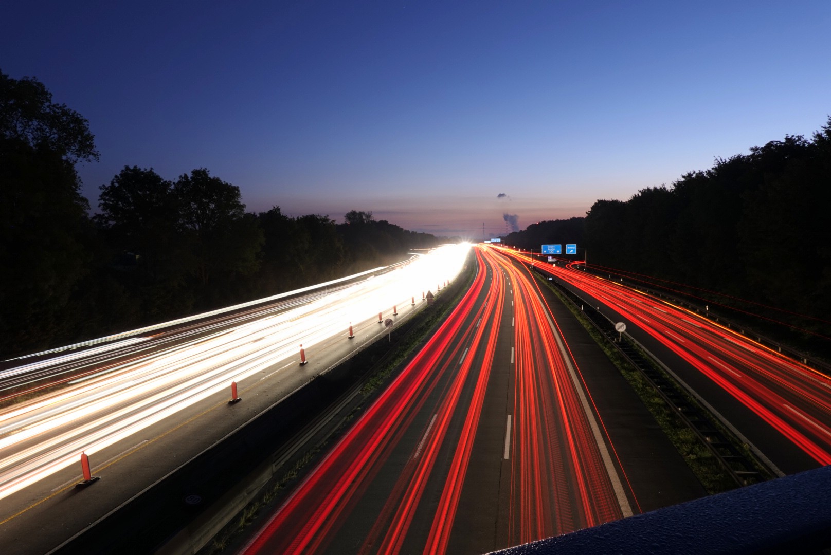 Autobahn Foto & Bild | outdoor, straße, autos Bilder auf fotocommunity