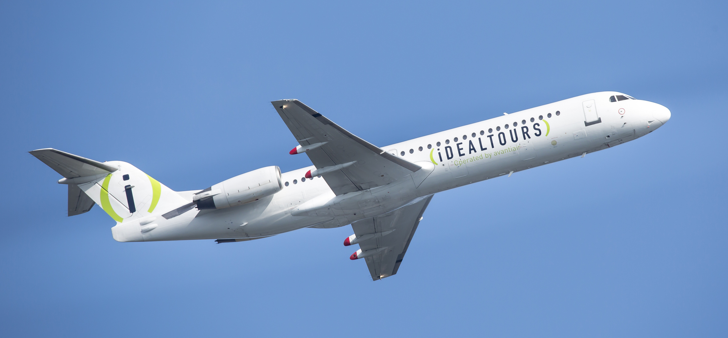 Avanti Air Foto & Bild | air, frankfurt, deutschland Bilder auf ...