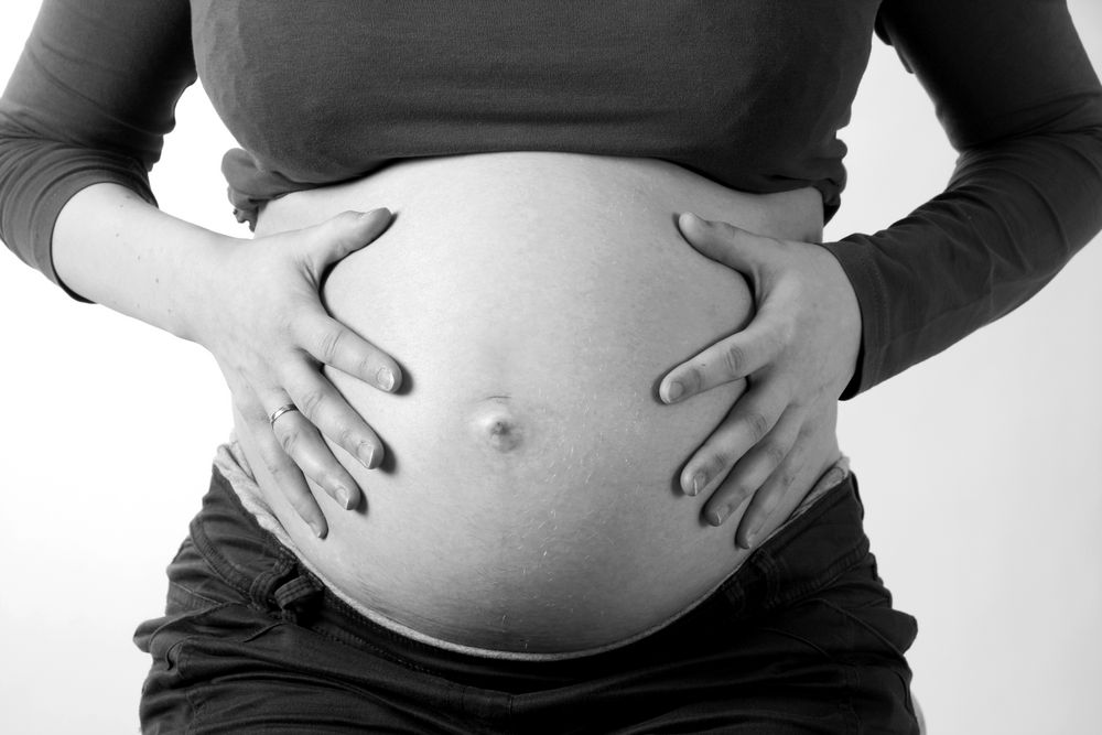 Baby kommt 01 Foto & Bild | portrait, portrait frauen, studio Bilder ...