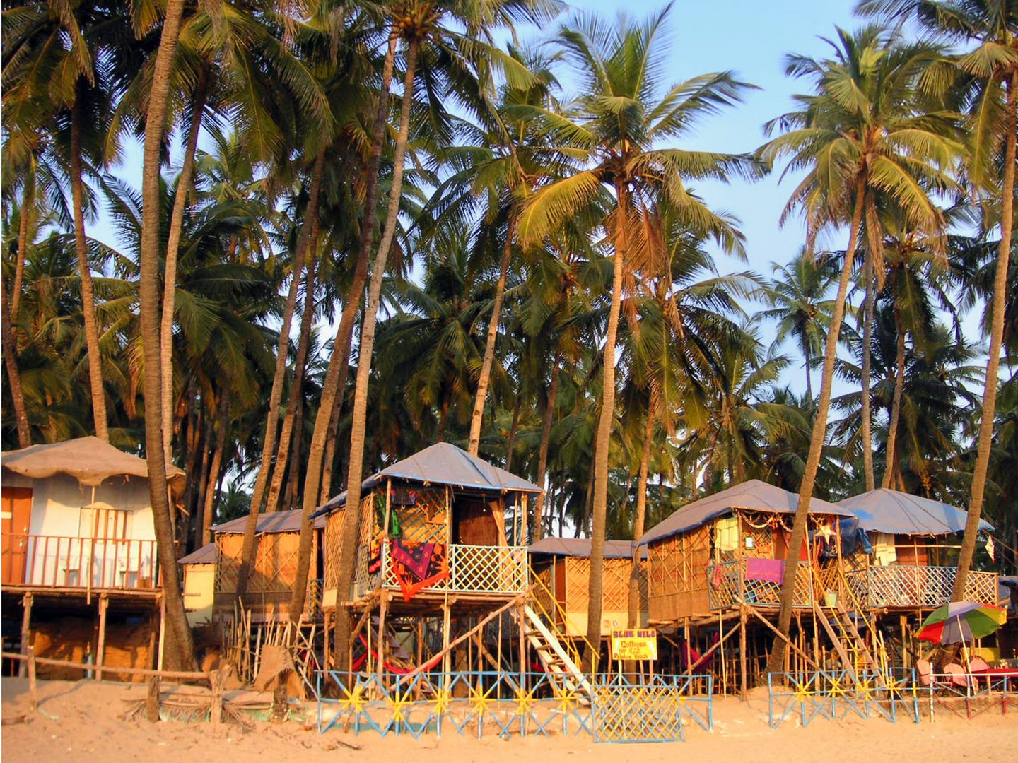 backpacker in palolem in goa Foto & Bild | asia, india, south asia ...