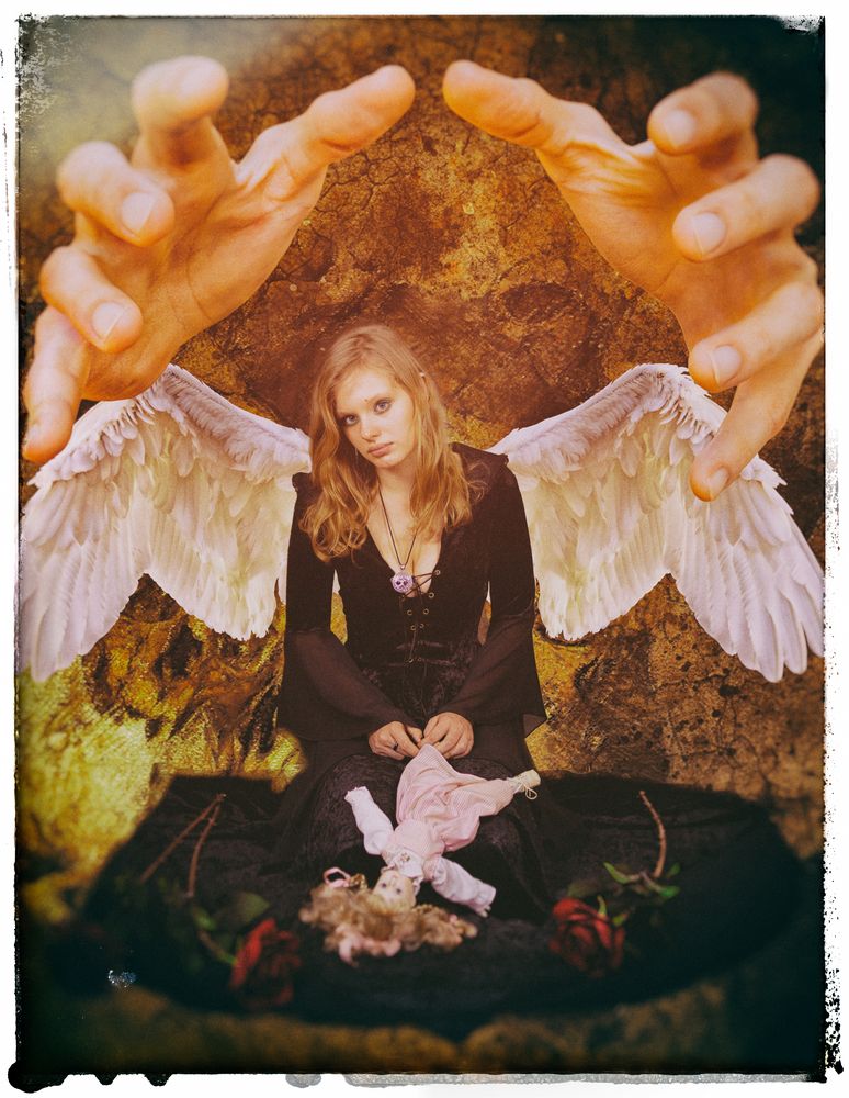 Bad Angel Foto & Bild | fotos, people, studio Bilder auf fotocommunity