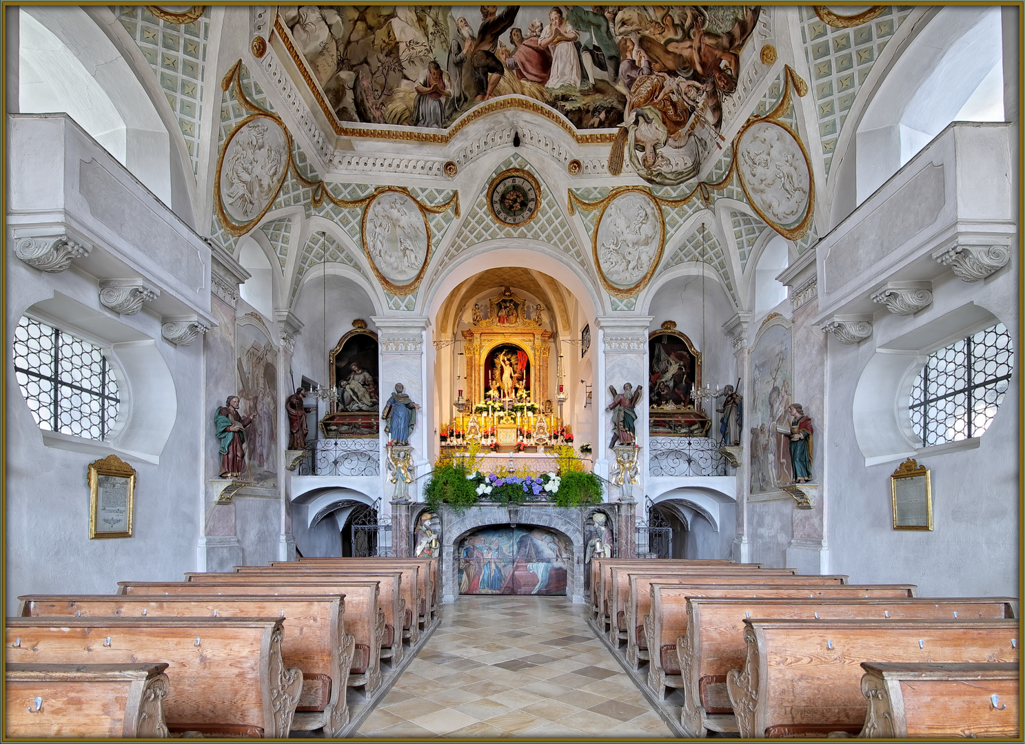 Bad Tölz– Heilig-Kreuz-Kirche auf dem Kalvarienberg Foto & Bild | canon, world, sakralbau Bilder ...