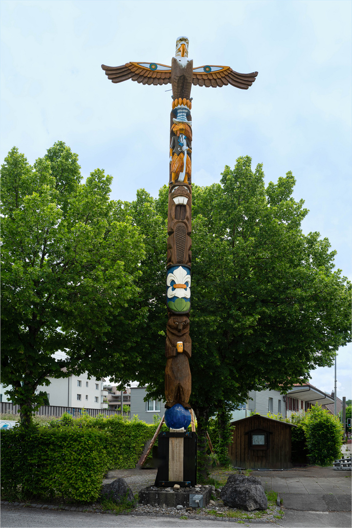 Bären-Totem Foto & Bild | europe, schweiz & liechtenstein, kt. bern ...
