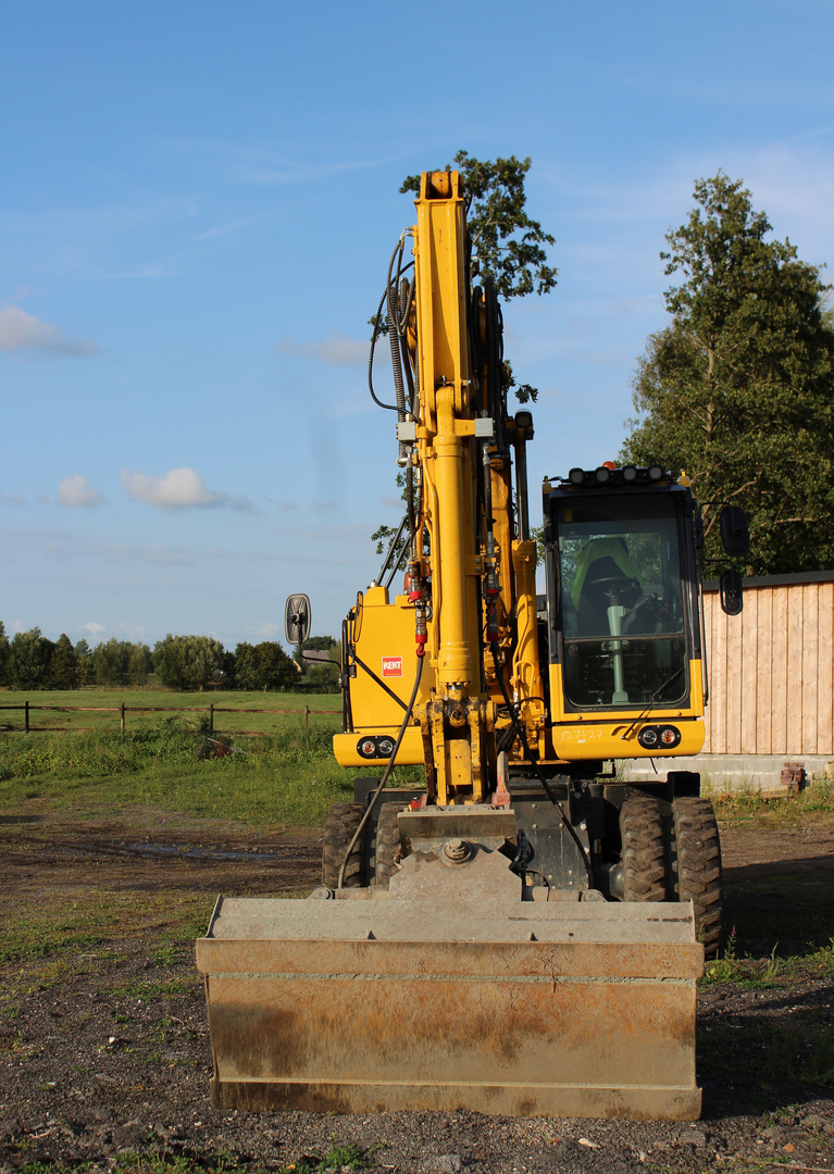 Bagger frontal ... Foto & Bild | sommer, bäume, baum Bilder auf ...