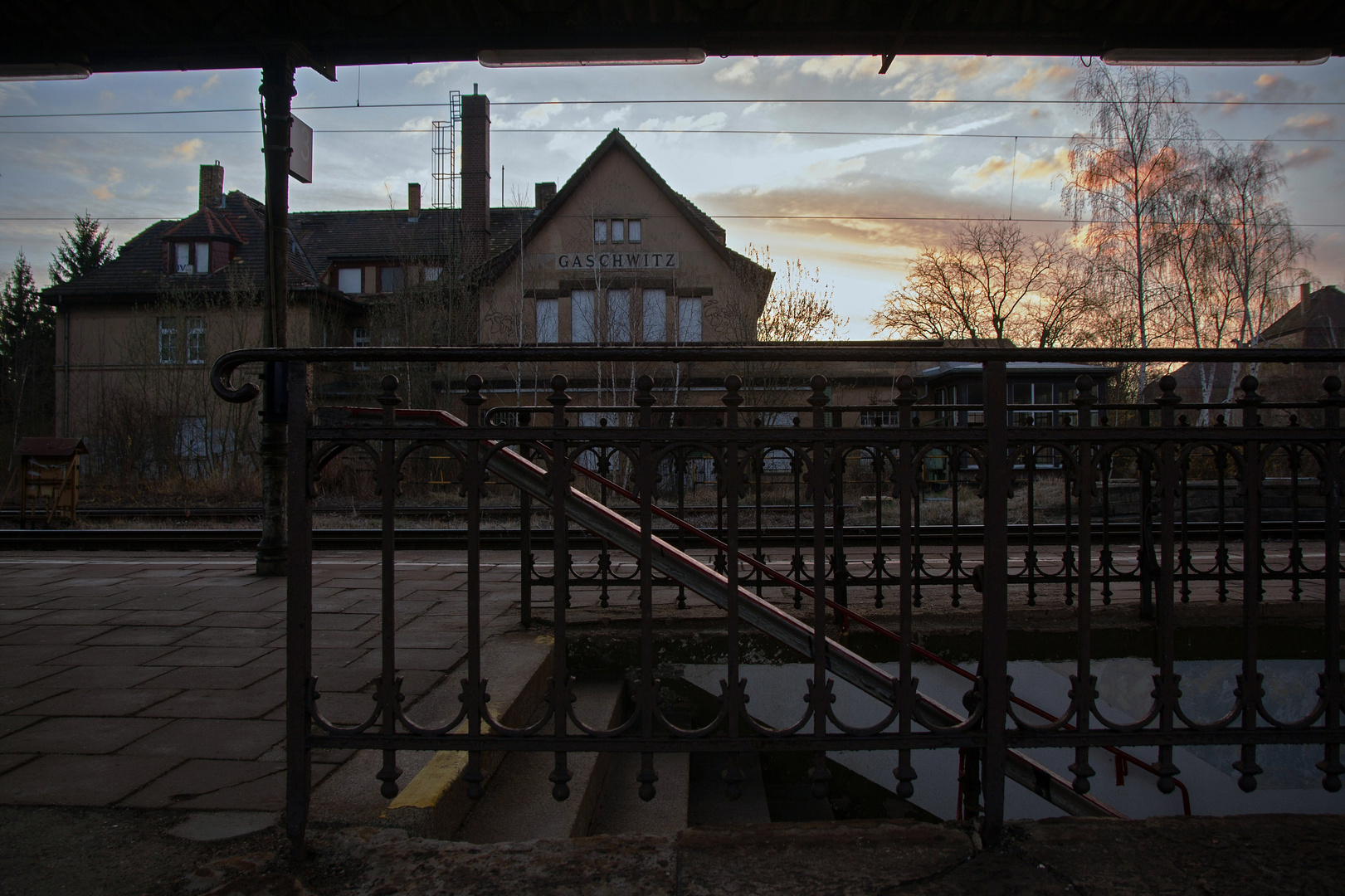 Bahnhof Gaschwitz Foto & Bild | architektur, bahnhöfe & gleise, profanbauten Bilder auf ...