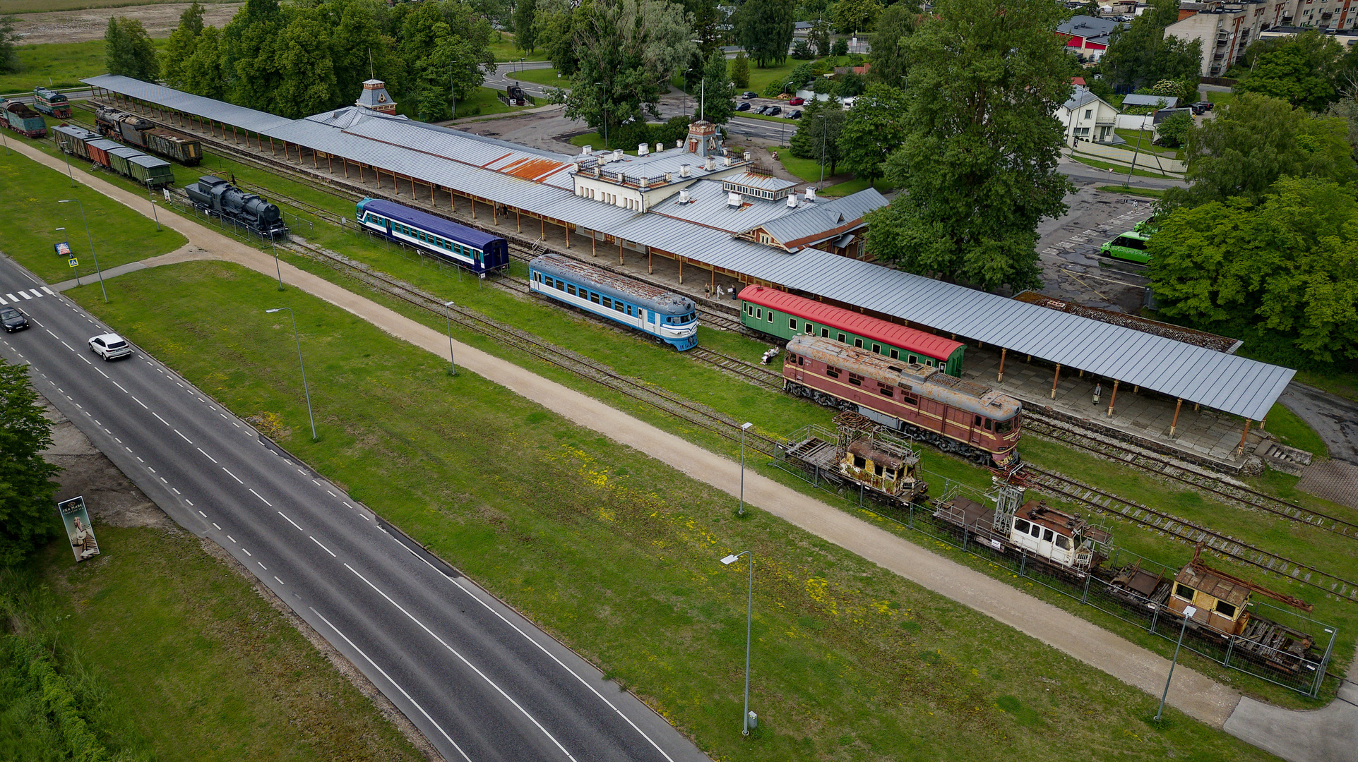 Bahnhof HAAPSALU, Estland Foto & Bild | architektur, historische ...