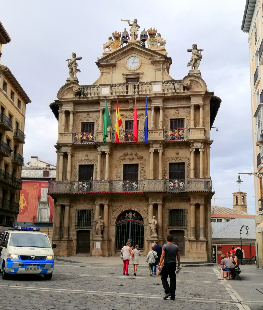 Balade à Pampelune (esp) cet après-midi ! photo et image | europe ...