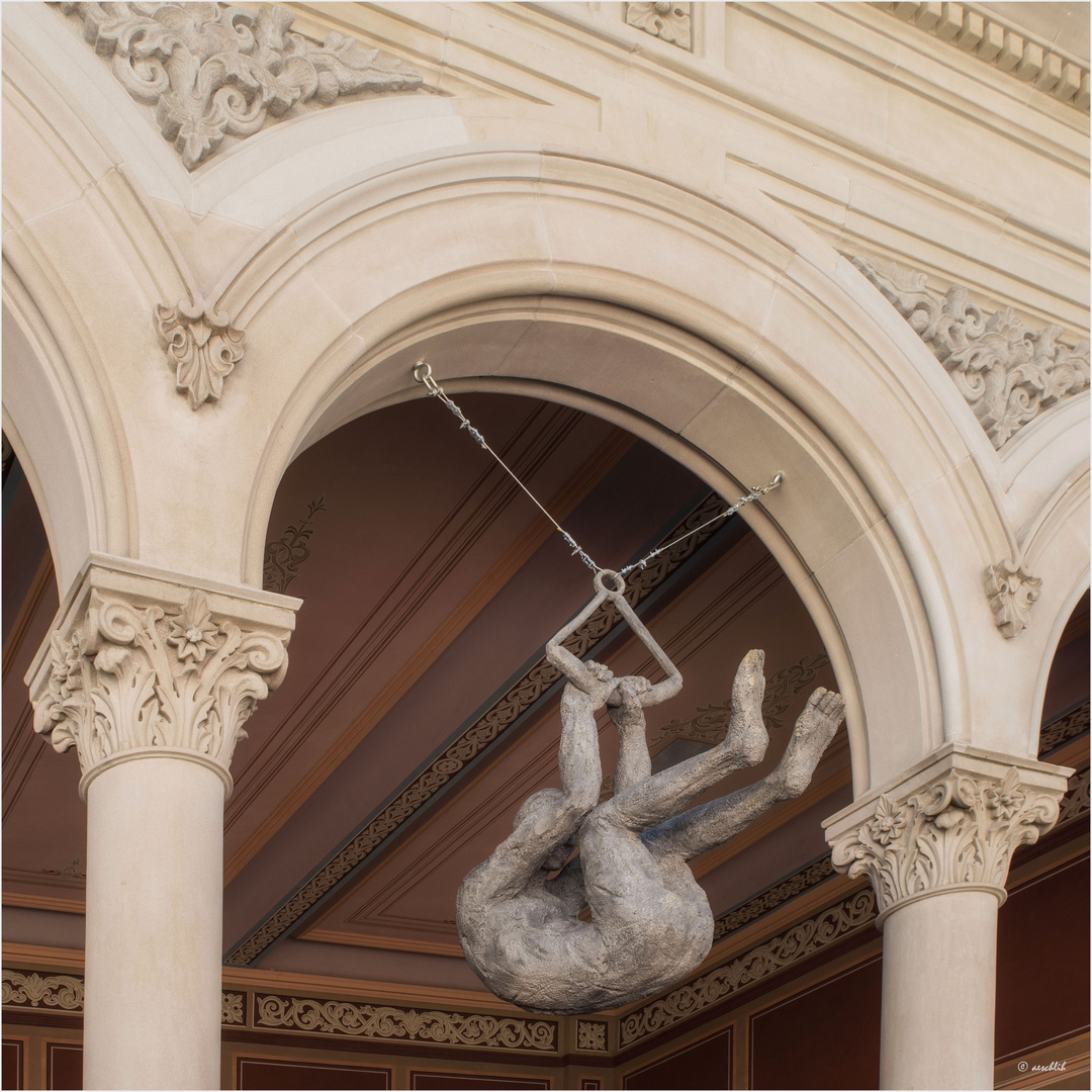 "Balanceakt" Foto & Bild | outdoor, kunst, schweiz Bilder auf fotocommunity