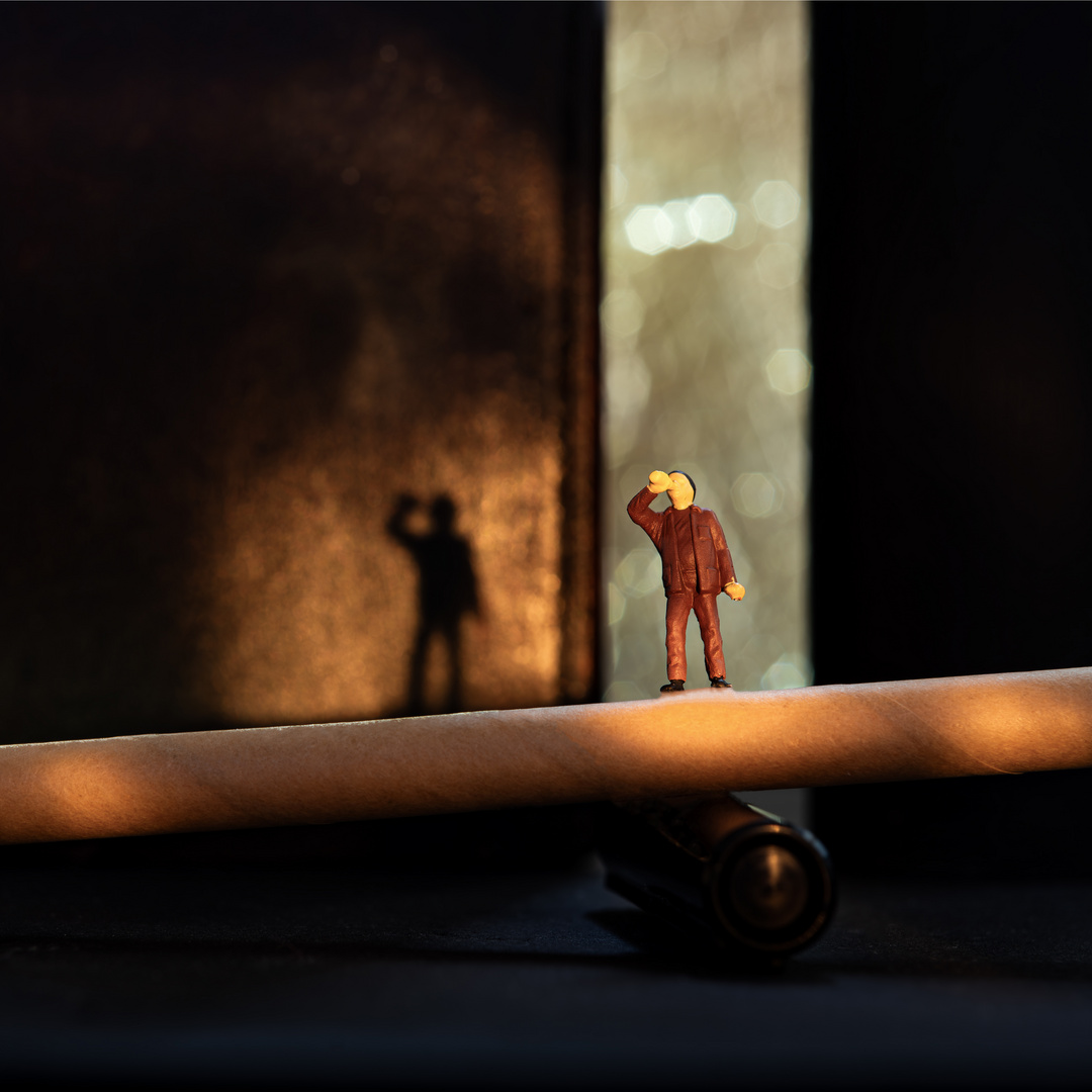 Balanceakt Foto & Bild | spezial, studio, kreativ Bilder auf fotocommunity