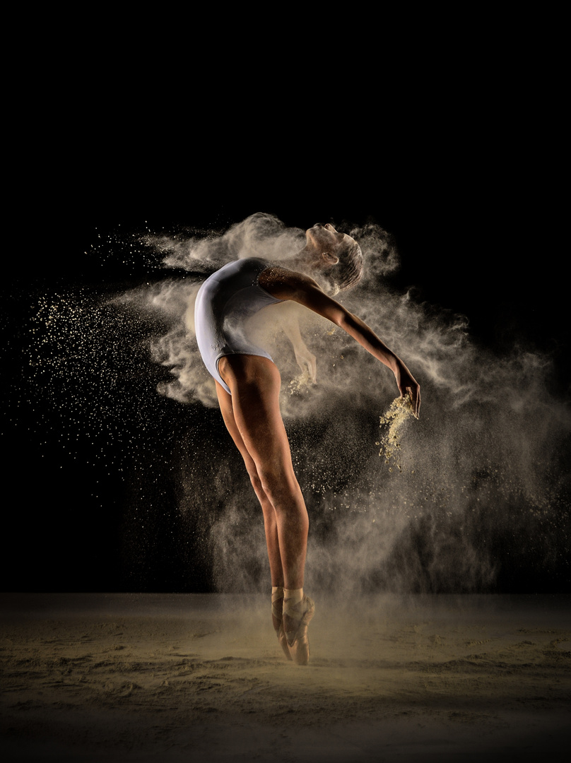 Ballerina Anna-Maria Madzharova, Sofia (Bulgaria) 2022 Foto & Bild ...