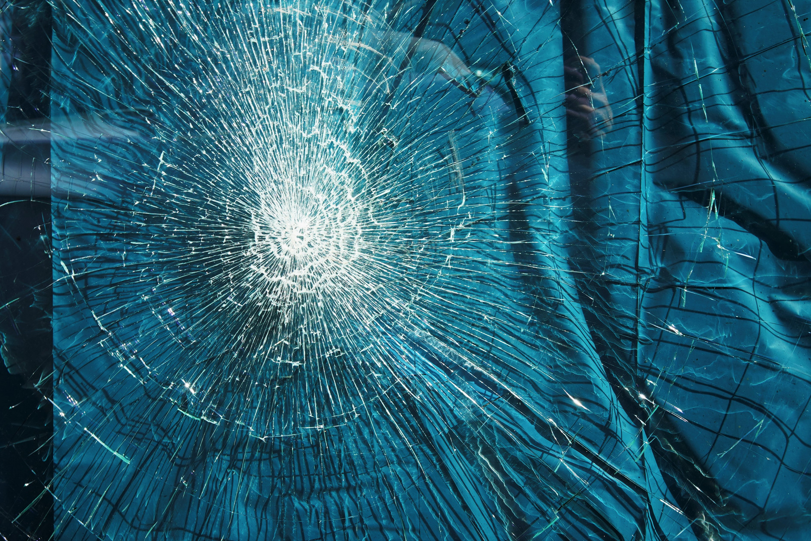 Bam, bam blue monday Foto & Bild | abstraktes, projekte, gesellschaft ...