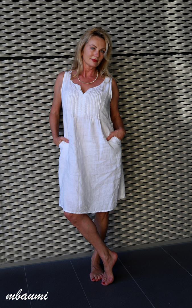 Barfuß Foto & Bild | outdoor, frau, model Bilder auf fotocommunity