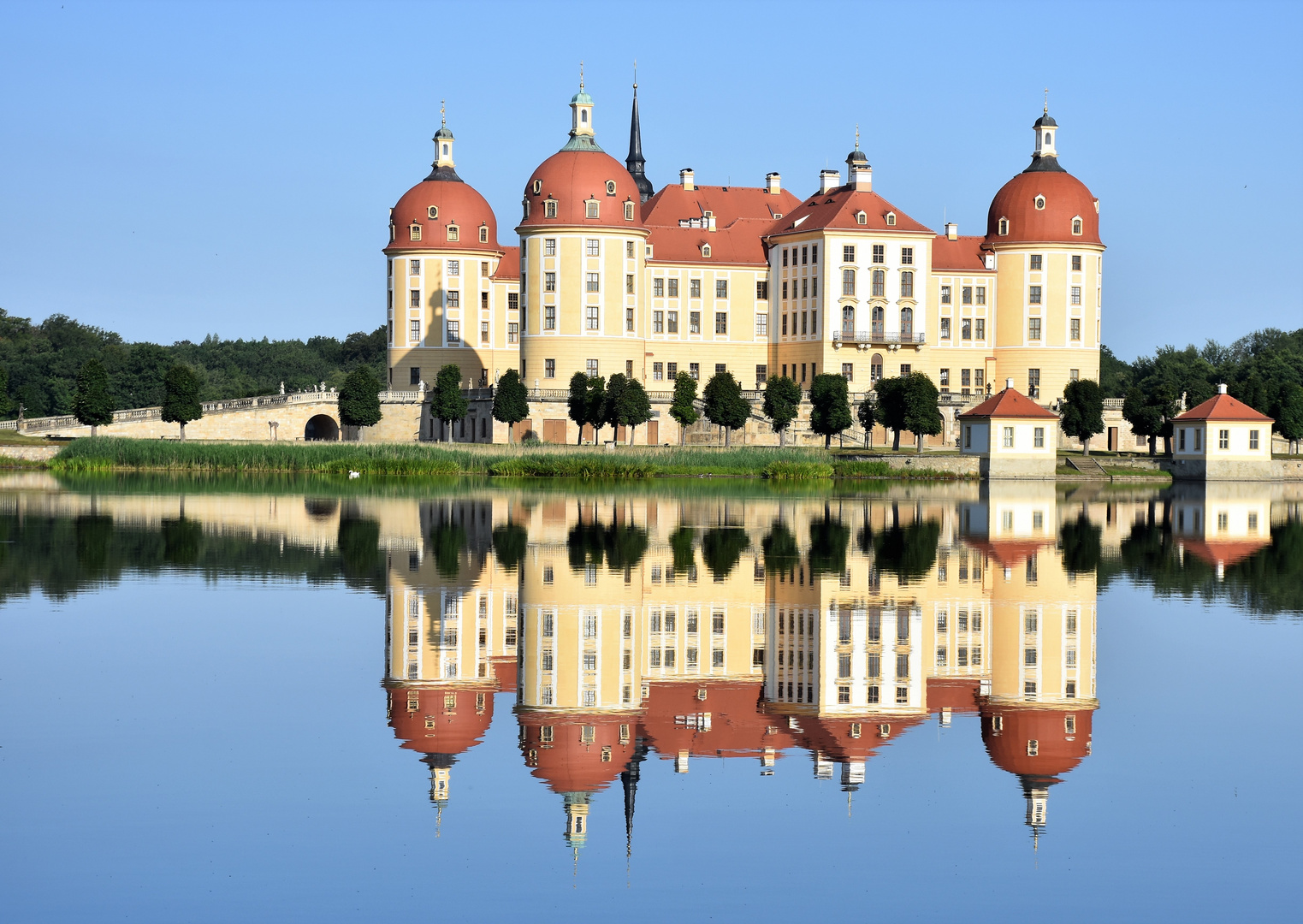 Barockschloss Moritzburg Foto & Bild | architektur, schlösser & burgen ...