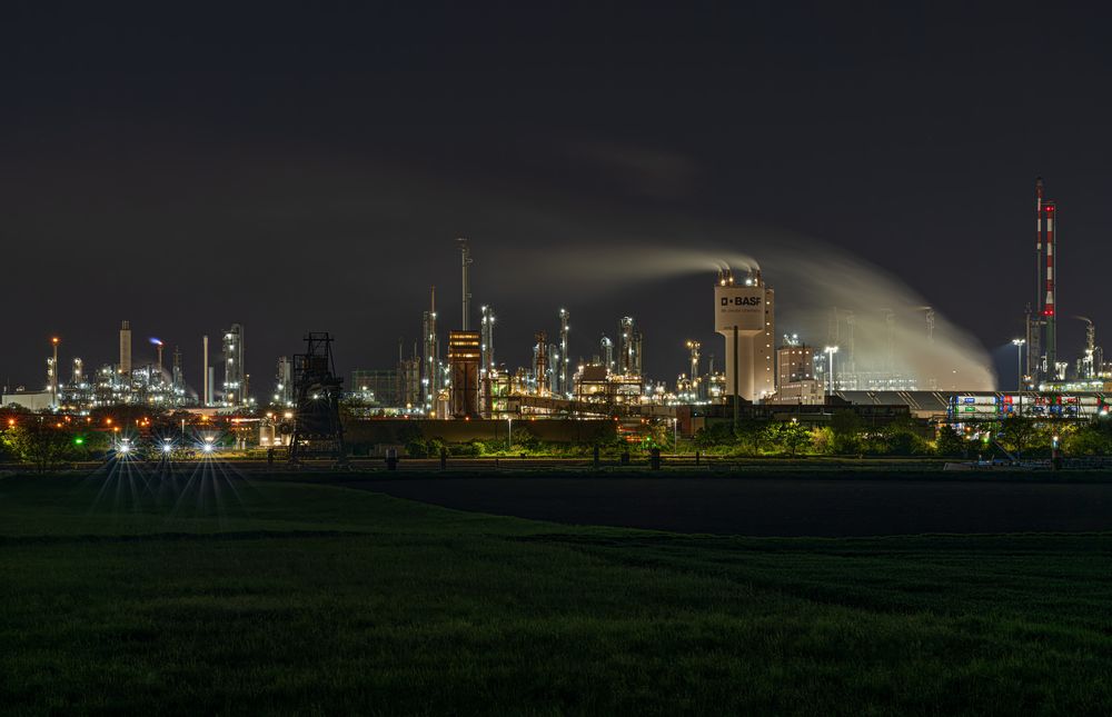 BASF Ludwigshafen - 1 Foto & Bild | deutschland, europe, rheinland ...