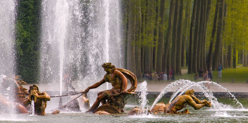 Bassin d'Apollon photo et image | bassin d'apollon, eaux musicales ...